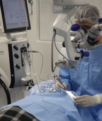 Cirurgias - Instituto de Olhos Ciências Médicas de Minas Gerais (IOCM-MG)